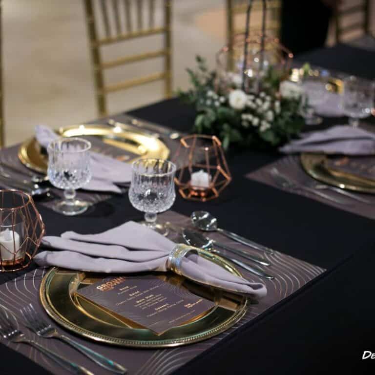 จัดอาหาร ชุด Set Menu ไทย รับจัดงานจัดเลี้ยงแบบSuper VIP | Dee Catering