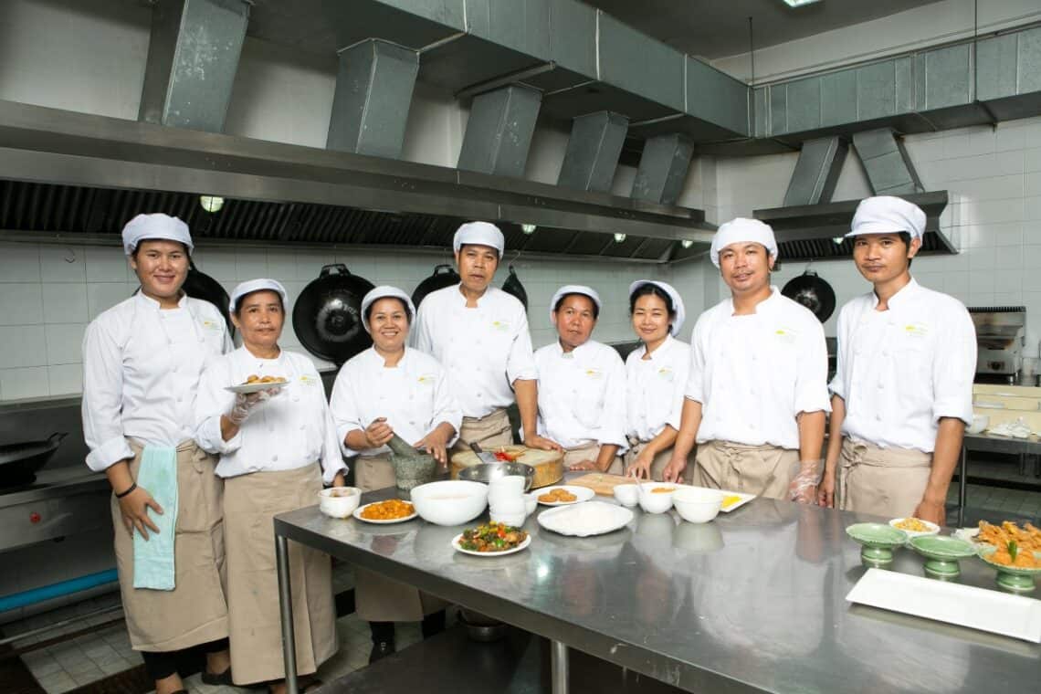 Hiring - Deecatering