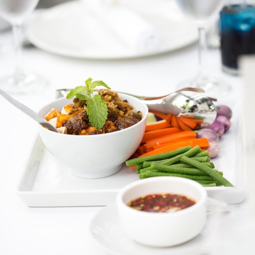 ติดต่อ Dee Catering เพื่อขอคำแนะนำ จัดงานเลี้ยงนอกสถานที่